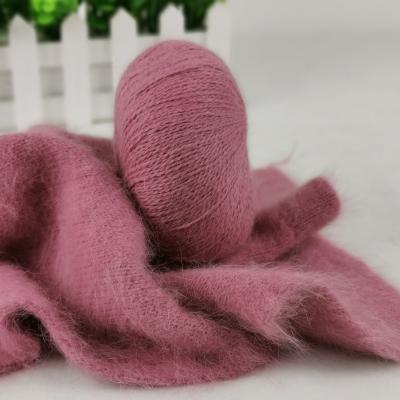 Chine Fil de mélange de laine angora poilue doucement peigné avec une texture soyeuse à vendre