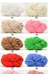 Chine Fil 100% de crochet de boucle de Chunky Hand Knitting Chenille Yarn grand de couverture gonflée molle de polyester à vendre