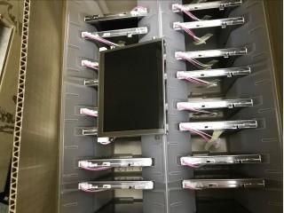 中国 640×480 6.4" LQ064V3DG01 VGA 124PPI TFT LCDのパネル 販売のため