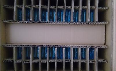 중국 20.1 "  LCM  1600년   (UXGA)  99PPI    700 cd/m2 LQ201U1LW18  날카로운  TFT LCD 디스플레이 판매용