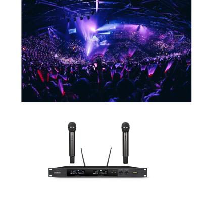 Cina Sistema tenuto in mano dinamico senza cordone del microfono di frequenza ultraelevata per karaoke domestico in vendita
