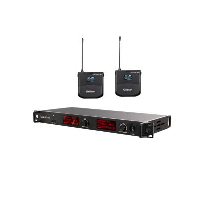 Cina Il preregolamento 32 incanala il karaoke senza fili del DJ del microfono di frequenza ultraelevata 4 batterie AA in vendita