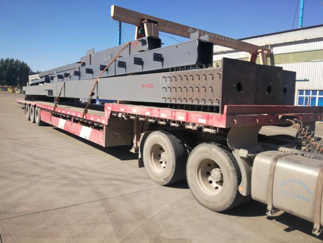 Shipping container loading