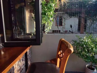 China Research Library Folding Window Guaranteeing Noise Free Operation for Academic Study for sale