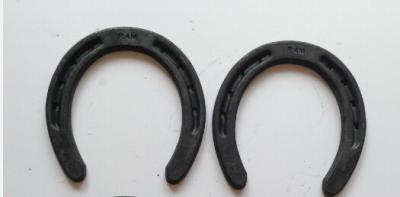 Cina Il cavallo di gomma dell'ippodromo calza i ferri di cavallo pesati dito del piede in vendita