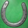 Cina Piccoli ferri di cavallo di alluminio del cuneo dell'ippodromo per i cavalli in vendita