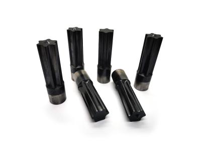 Chine Matrice de carbure de tungstène personnalisée pour la découpe à grande vitesse de poinçons à torsion à vis à vendre