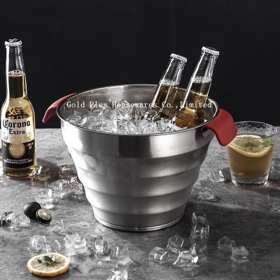 Chine Seau à glace promotionnel de bière d'acier inoxydable de baril de cru d'argent en métal de fer de 25cm avec la poignée deux en plastique à vendre