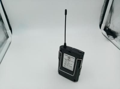 中国 同時解釈のための黒い008B二方向の無線ツアー・ガイド システム 販売のため