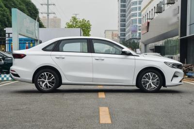 중국 2024 지일리 엠그랜드 HIP 1.5TD-DHT 프로 가솔린 자동차 다중 링크 후방 서스펜션 EV 범위 판매용