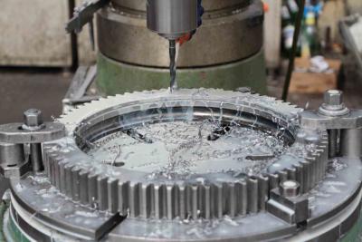 Cina Cuscinetto dell'oscillazione del contatto di quattro punti per l'escavatore With Outer Gear grande in vendita