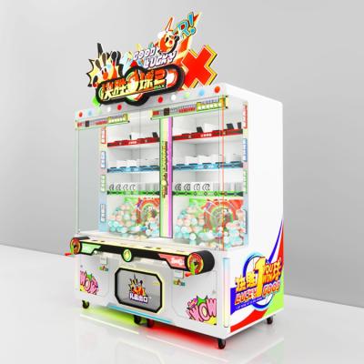 China Dreamalnd Coin Operated Lucky Ball Win 1 Ball Double Players Vending Machine For Arcade Zone for sale