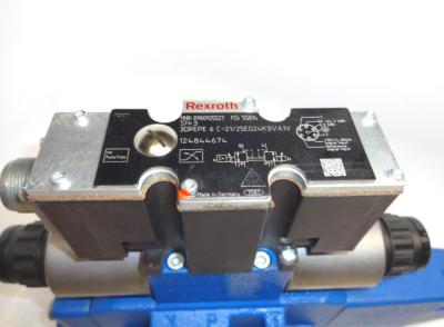 中国 Rexroth新しい弁4 WRZE 16 W 8 - 100 -在庫の72/6例えば。24K31/A1V R900925527 販売のため