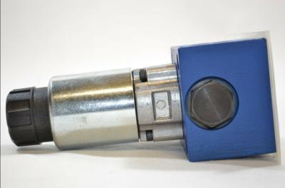 Κίνα Κατευθυντική βαλβίδα καθισμάτων μ-3SEW10C14/420MG24N9K4 μ-3SEW10C1X/420MG24N9K4 Rexroth R900075565 με την ώθηση σωληνοειδών προς πώληση