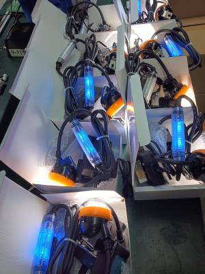Cina luce posteriore infiammante blu di Cap Lamp With LED del casco di estrazione mineraria 15000lux del minatore ricaricabile della luce in vendita