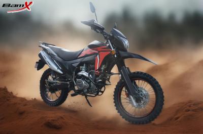 Cina Motore sportbike da 250cc per adulti Doppio freno a disco frontale Enduro Benzina Nero Colore Aria raffreddamento motocicli fuoristrada in vendita