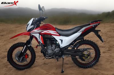 Cina Motore sportbike da 250cc per adulti Doppio freno a disco frontale Enduro Benzina Nero Colore Aria raffreddamento motocicli fuoristrada in vendita