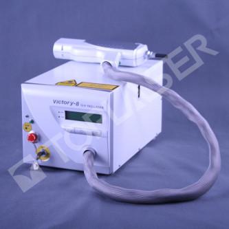 Cina rimozione della pigmentazione della pelle del laser del ND Yag del Q-commutatore 1hz/5hz, laser 1064nm per il punto di età in vendita