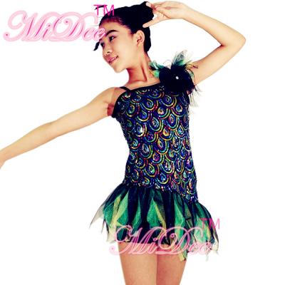 Cina Costumi del rubinetto di jazz dell'increspatura che colpiscono il vestito dalla spalla del pavone uno con la gonna tagliuzzata dell'organza in vendita