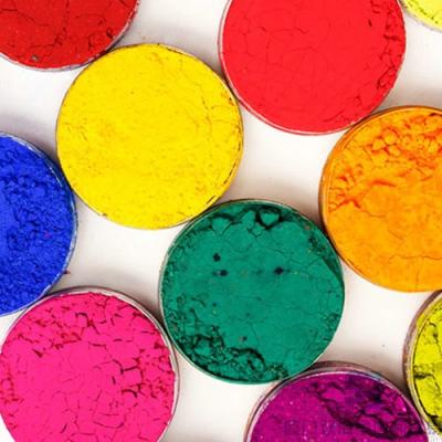 China Water Resistant Melamine Raw Material , Urea Formaldehyde Powder 25kg / Bag for sale