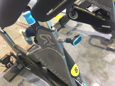 중국 3.5 밀리미터는 프로폼 체육관 회전 자전거 20KG 회전 속도 조절 바퀴 바디피트 기계를 관을 답니다 판매용