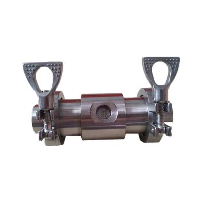 China Tri-Clover Type Small Diameter Turbine Water Flow Meter Easy Installation for sale
