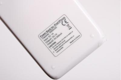 Cina caricatore mobile solare del usb 2, 4nos tipi differenti caricatore solare 5V/1A del telefono cellulare in vendita