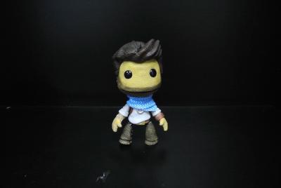 中国 3.5インチのSackboyのアクション・フィギュアは年齢14のための異なった表面をもてあそぶか、または持ち上げます 販売のため