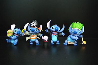 Cina Stile Lilo del mago e action figure del punto con il logo 8*7*5c di Disney in vendita