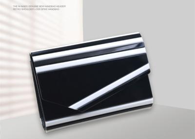 Cina Colori in bianco e nero acrilici moderni della borsa di frizione della busta delle signore per il partito in vendita