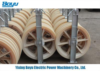 China Bloque de poleas de rueda de nylon para 3 conductores de paquete en venta
