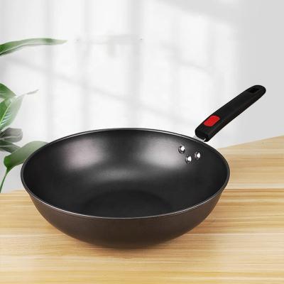 Cina Bastone nero all'ingrosso di Fried Pan Cookware Cast Iron Non della fabbrica che frigge Pan With Bakelite Handle in vendita