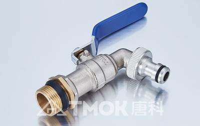 中国 青いハンドルの屋外のコックの庭のための真鍮の蛇口弁 販売のため