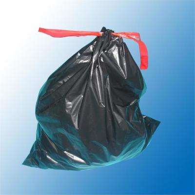China 5-50 mic Espesor de carga pesada de cuerda de tracción Bolsa de basura biodegradable con superficie en relieve en venta