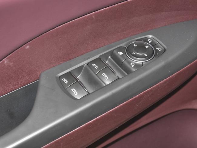 MPV New Car Price Gasoline Car Buick Gl8 (2023) Avenir 6-Seater Virtuous Version