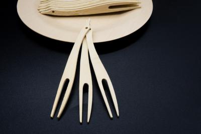 China 100mm Dessert Disposable Bamboo Forks smooth Customized For Salad for sale