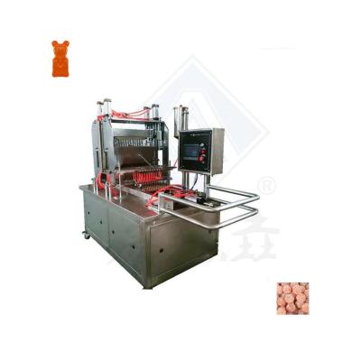 Κίνα Μεγάλη παραγωγικότητα βατόμουρο Gummy Candy Machine για την παραγωγή ποικίλων μαλακών καραμέλας προς πώληση