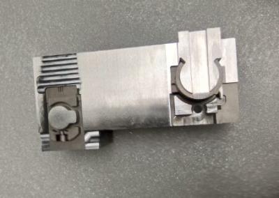 Китай Микро- подвергая механической обработке OEM CNC автомобильных компонентов точности филируя продается
