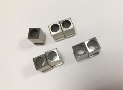 Cina I ricambi auto di CNC di precisione, muffa del connettore si separa la nichelatura in vendita