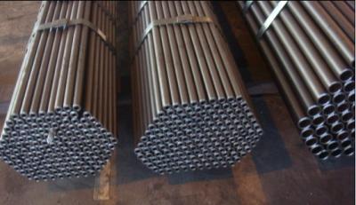 Cina Tubatura d'acciaio ad alta temperatura dell'acciaio legato di ASTM A335 P5 senza cuciture in vendita