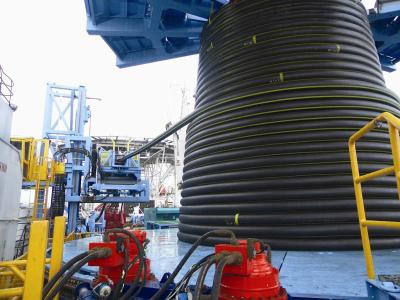 Cina Il martello della bobina l'api 5ST della tubatura dell'acciaio inossidabile che funziona CT70, ss arrotola la tubatura in vendita