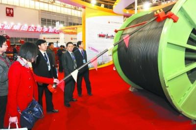 Cina Il martello di api 5ST che funziona CT90 ha arrotolato il movimento rapido e l'installazione della tubatura d'acciaio in vendita