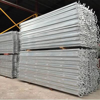China Tabuleiro de entablamento de aço de comprimento personalizado para requisitos de construção de edifícios à venda