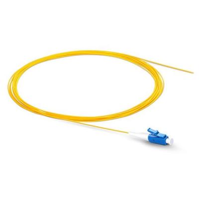 China LC UPC Simplex G.652.D Single Mode PVC 0.9mm-2m(6ft) FOPT 11F1111-2(7242207)SM(OS2)G.652.D/G.657.A1/G.657.A2 for sale