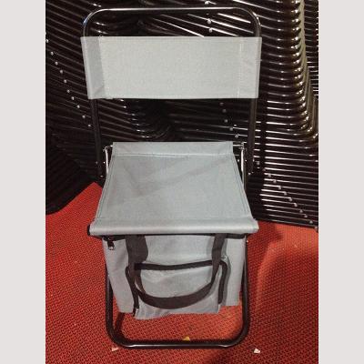Cina Traditional this folding chair element with a cooler bag that keeps your food and drinks cool in vendita