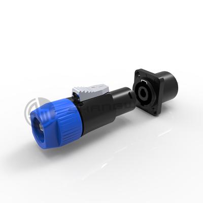 China Conector de altavoces de chasis macho de 4 pines personalizado con corriente nominal de 30A y forma rectangular en venta