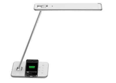 中国 DC12V 2A再充電可能なLEDの折る電気スタンド、明るい自然光の電気スタンド 販売のため