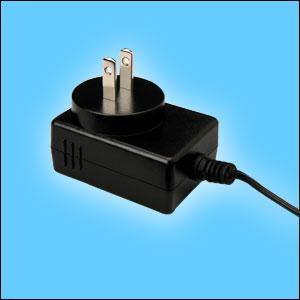 中国 15W 米国力のアダプター 販売のため