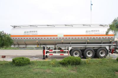 Cina Manuale che aziona la sospensione meccanica del rimorchio dell'autocisterna del combustibile di 3 assi in vendita