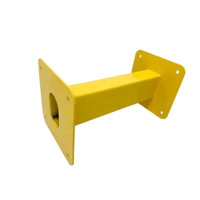 Cina Fabbricazione di pali di luce stradale con rivestimento nichelato e taglio laser in vendita